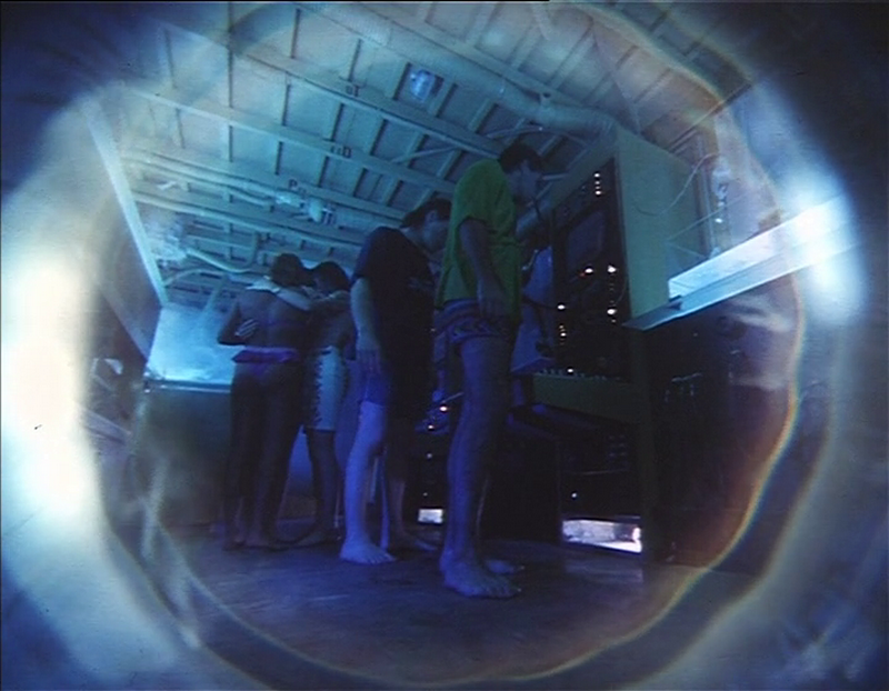 [Film] Creatures From The Abyss, de Alvaro Passeri (1994) - Dark Side ...